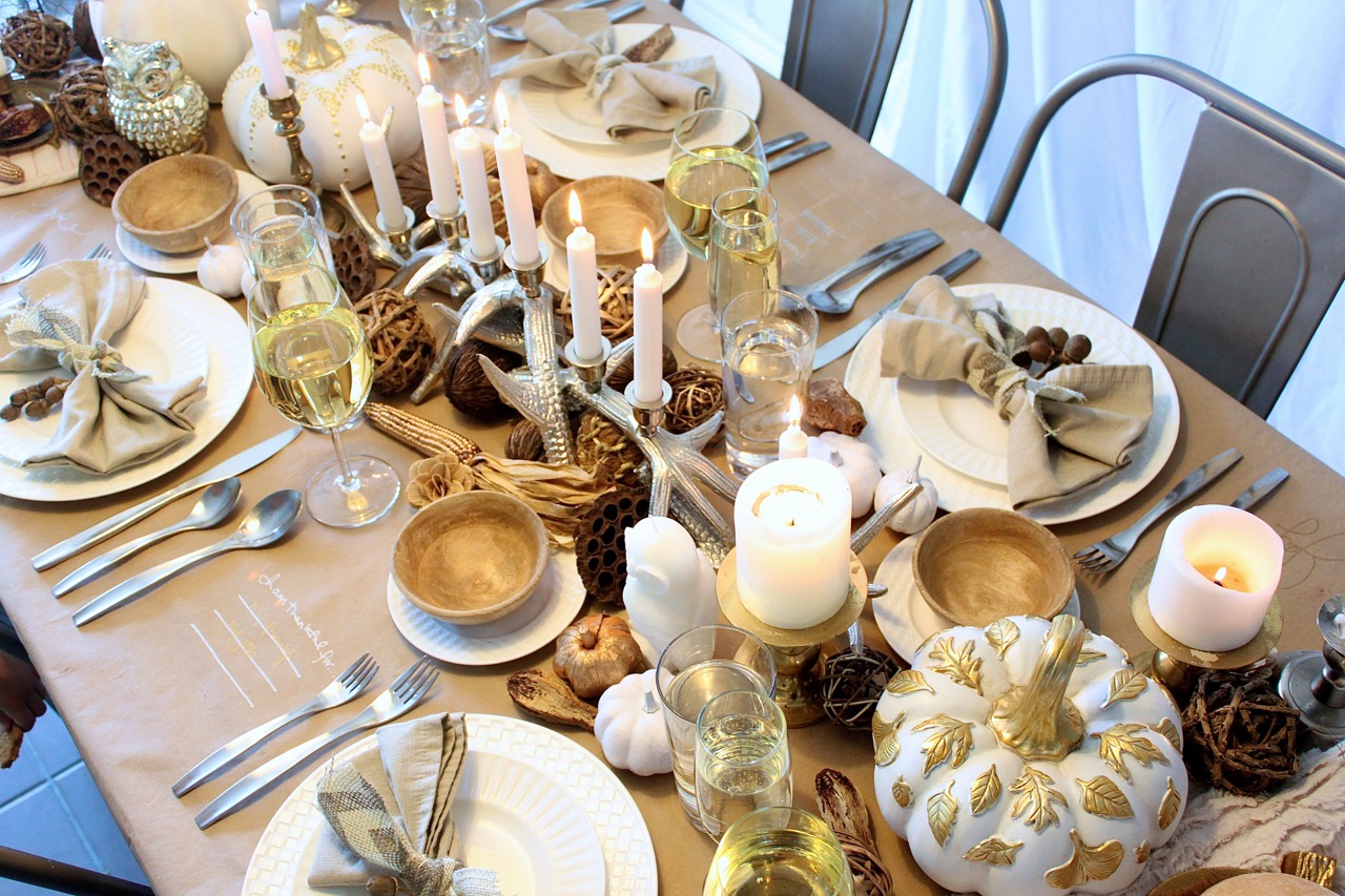 How to Create the Perfect Neutral Thanksgiving Tablescape