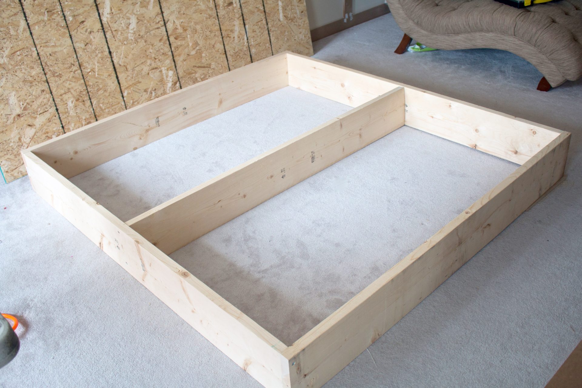 Master Bedroom Makeover: One Room Challenge Week 4 "How to Build a ...