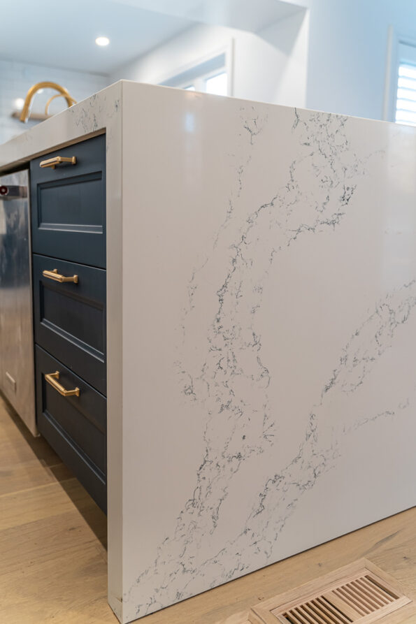 Modern French Kitchen Renovation: One Room Challenge Week 7 Countertops ...